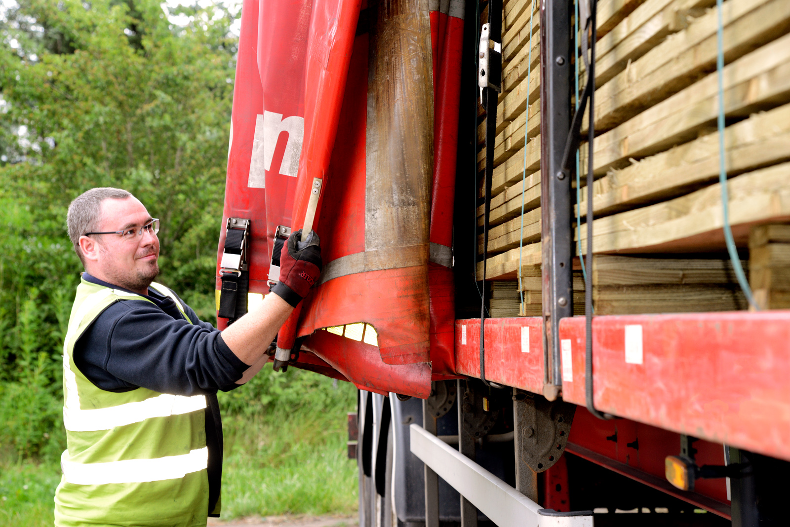 UK Full and Part Load Freight